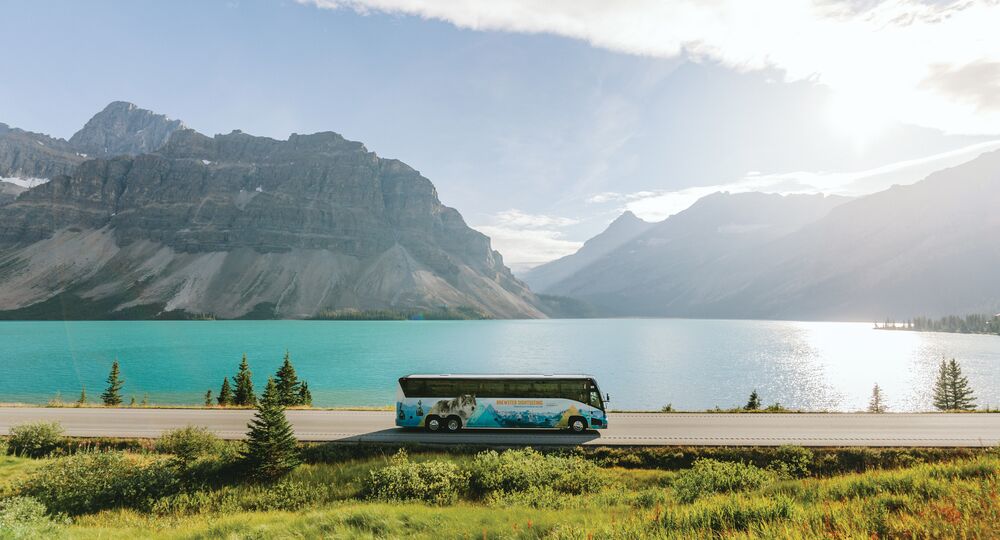 Guided Icefields Parkway Tour | Banff & Lake Louise Tourism