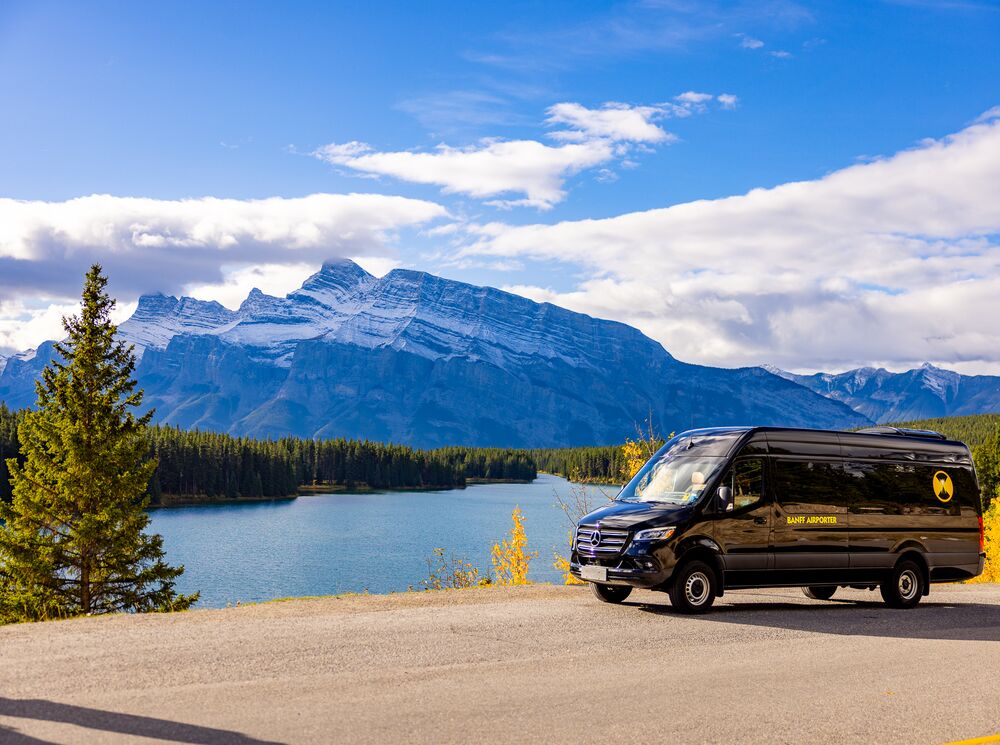 Banff Sedan | Banff & Lake Louise Tourism