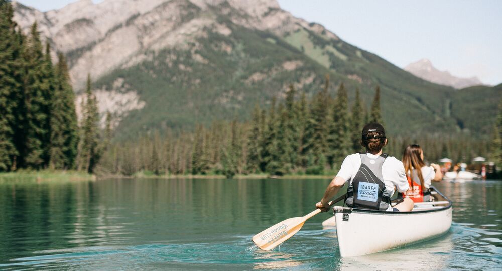 Paddle the Bow River | Banff & Lake Louise Tourism