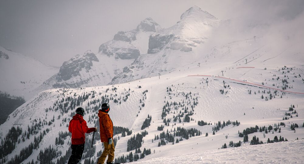 9 Bucket List Ski Runs For a Banff and Lake Louise Ski Trip | Banff ...