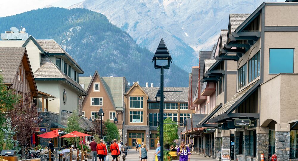 The Bear Street Beat: Exploring one of Banff’s Most Vibrant Streets ...