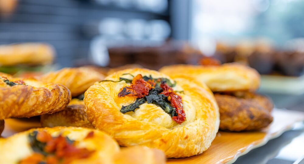 Quick Eats in Banff and Lake Louise | Banff & Lake Louise Tourism