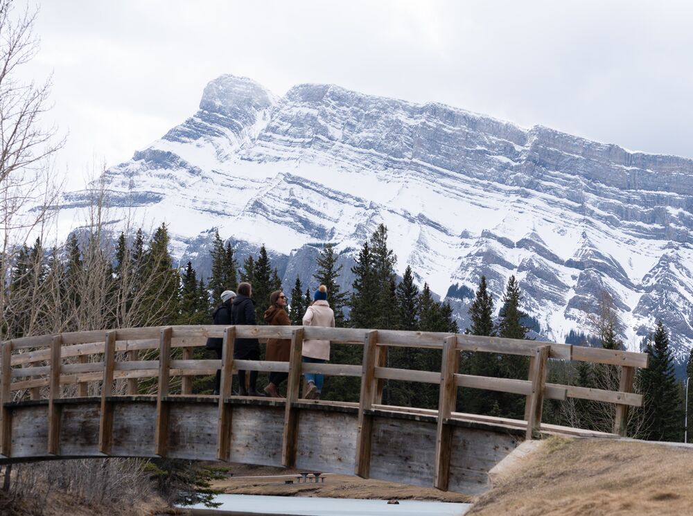 Wellness Retreat in Banff: Top Spas, Rooftop Hot Tubs & Activities ...