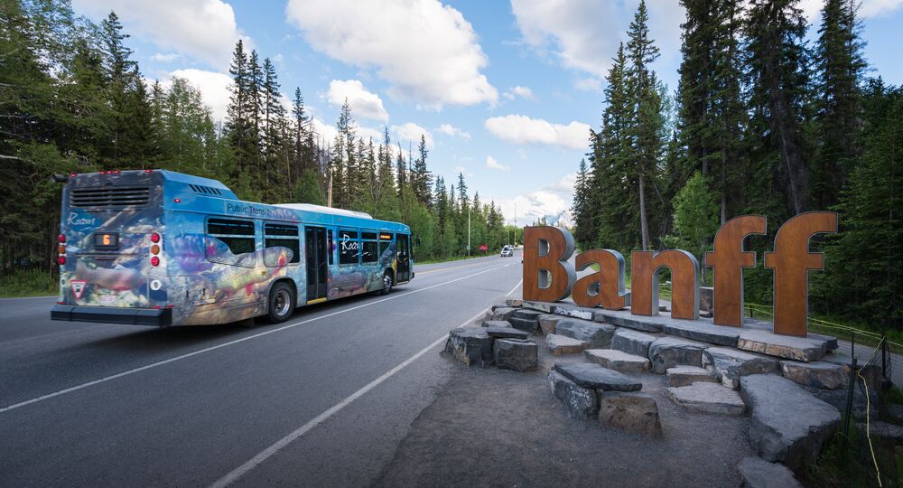 Calgary to Banff Transportation | Banff & Lake Louise Tourism