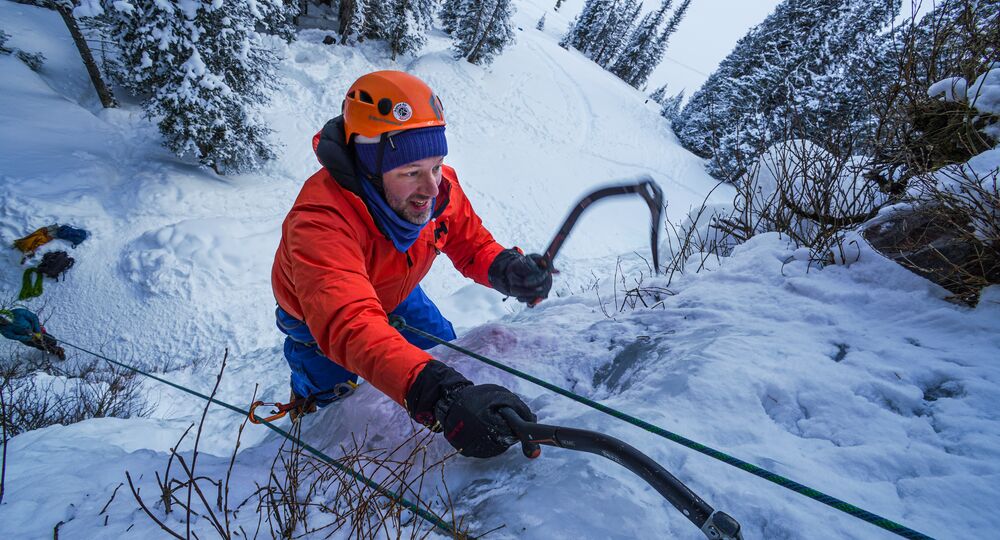 Guided Ice Climbing Tour | Banff & Lake Louise Tourism