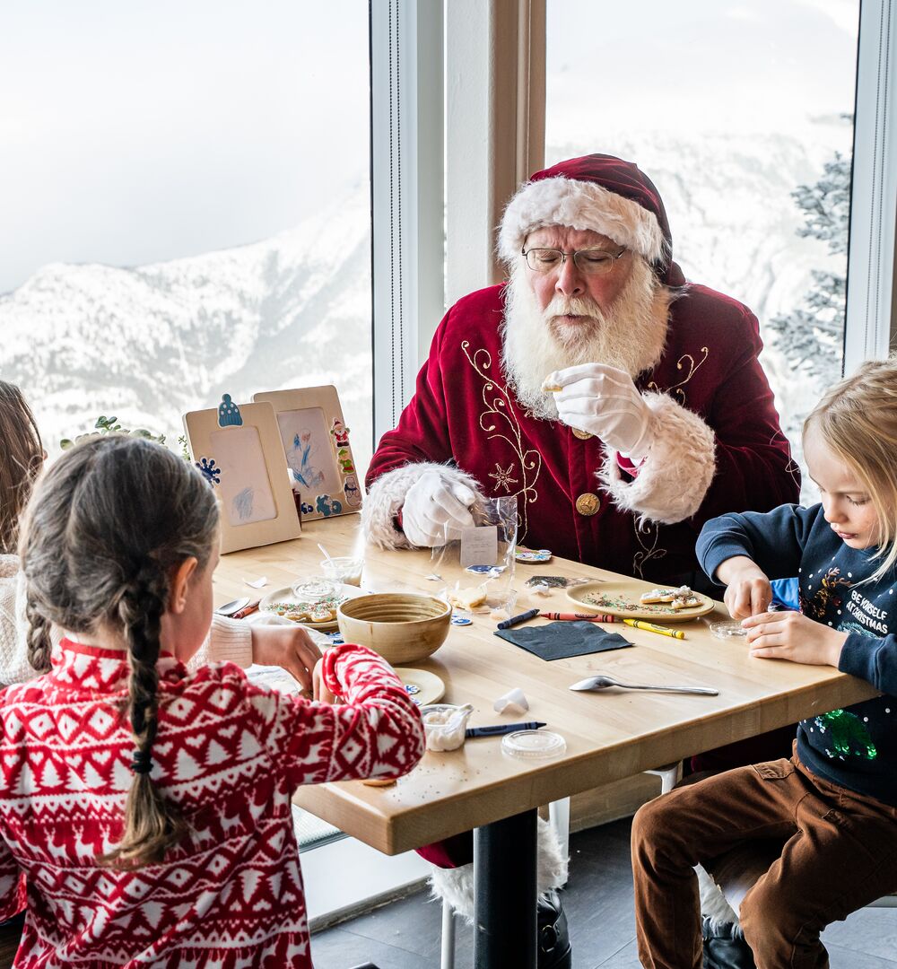 Guide To Christmas Events in Banff and Lake Louise | Banff & Lake ...